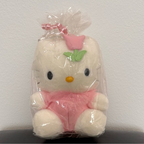 Sanrio | Toys | 999 Hello Kitty Pink Tulip Plush | Poshmark